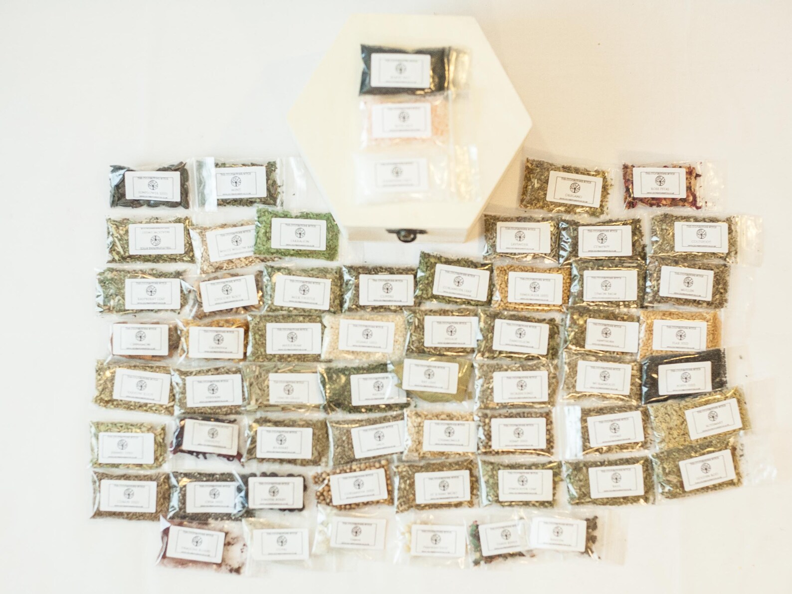 Chest of 50 Herb 6 Resin & 3 Salt Sachets Witchcraft Kit - Etsy