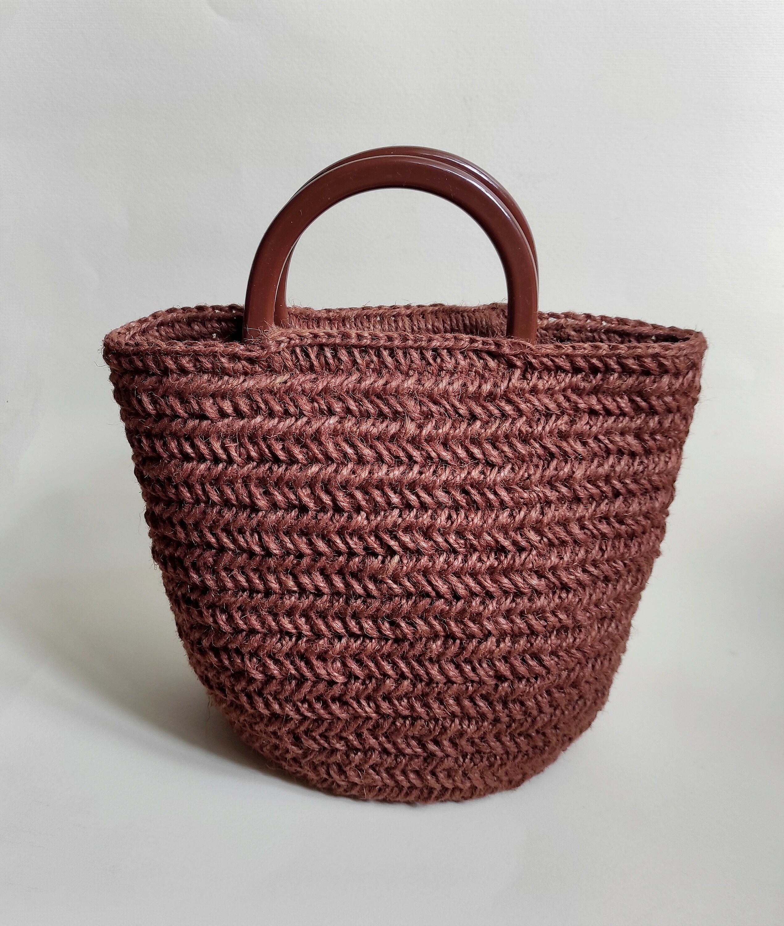 Small Bucket Bag Brown Straw Bag Boho Summer Handbag - Etsy