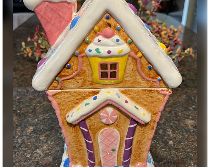 Gingerbread House Cookie Jar-so Cute - Etsy