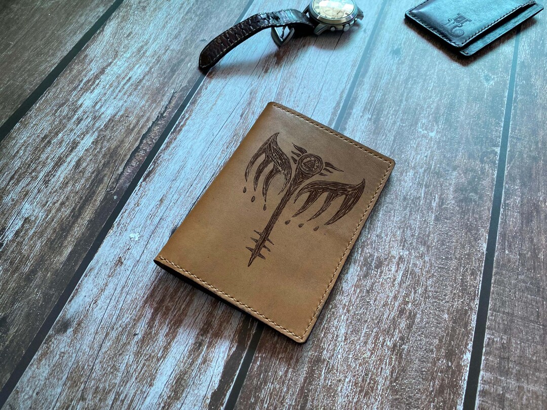 Handmade Valkyrie Symbol Leather Wallet, Norse Rune, Name Engraving ...