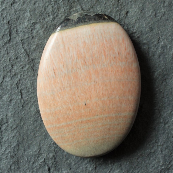 Home Décor Rocks & Geodes Celestobarite Palm Stone Polished ...