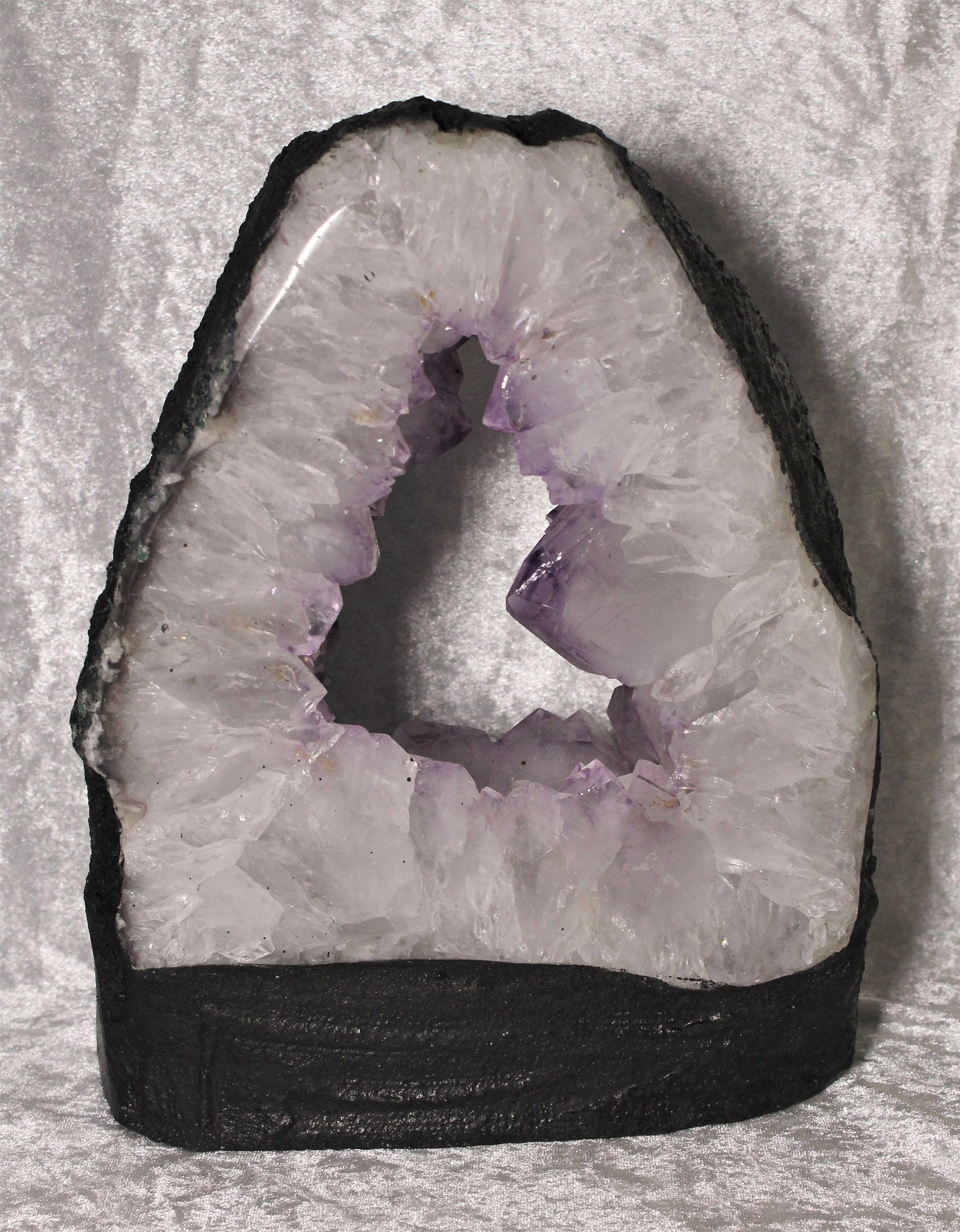 Huge Amethyst Portal Crystal Geode Ring Cathedral Cave - Etsy