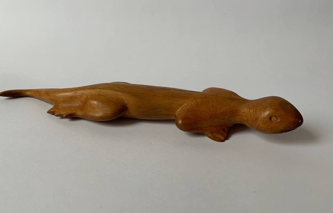Unique Figurine Lizard, Hand Carved Statues "lizard", Wooden Sculpture ...