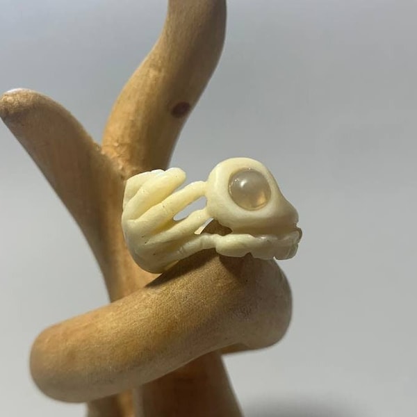 Bone Ring - Etsy
