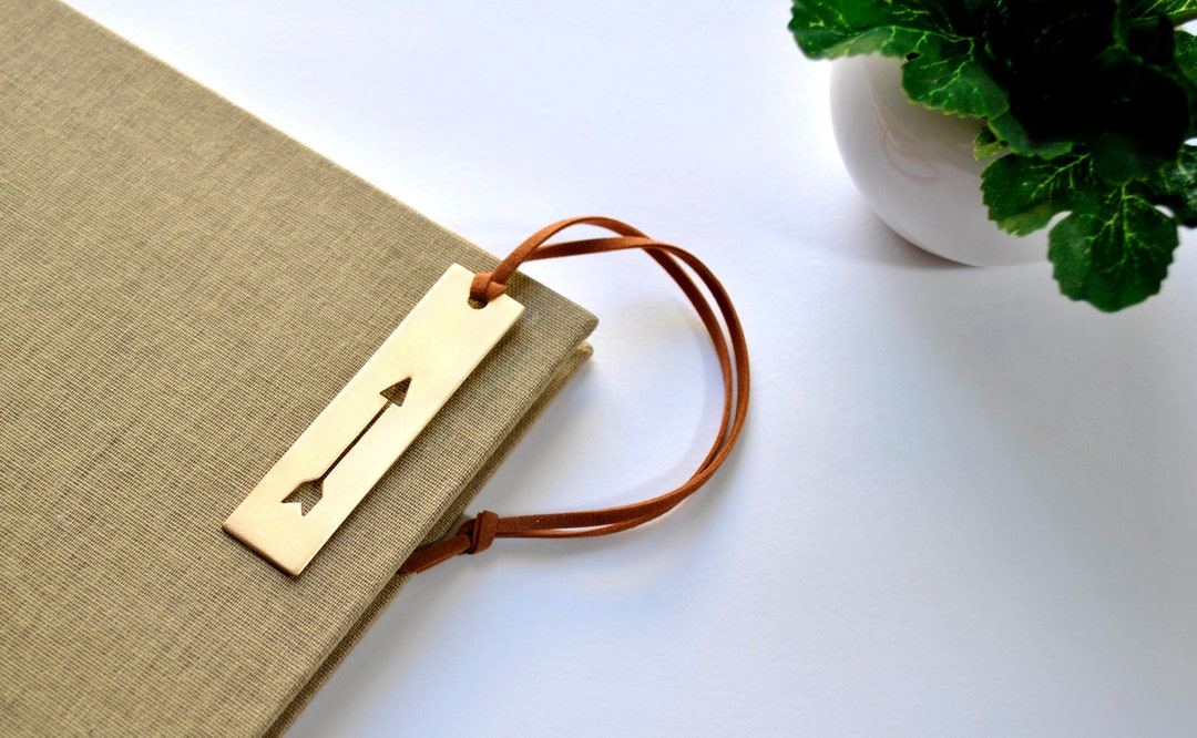 Archery Metal Bookmark, Arrow Engraved Initials Book Mark, Bronze ...