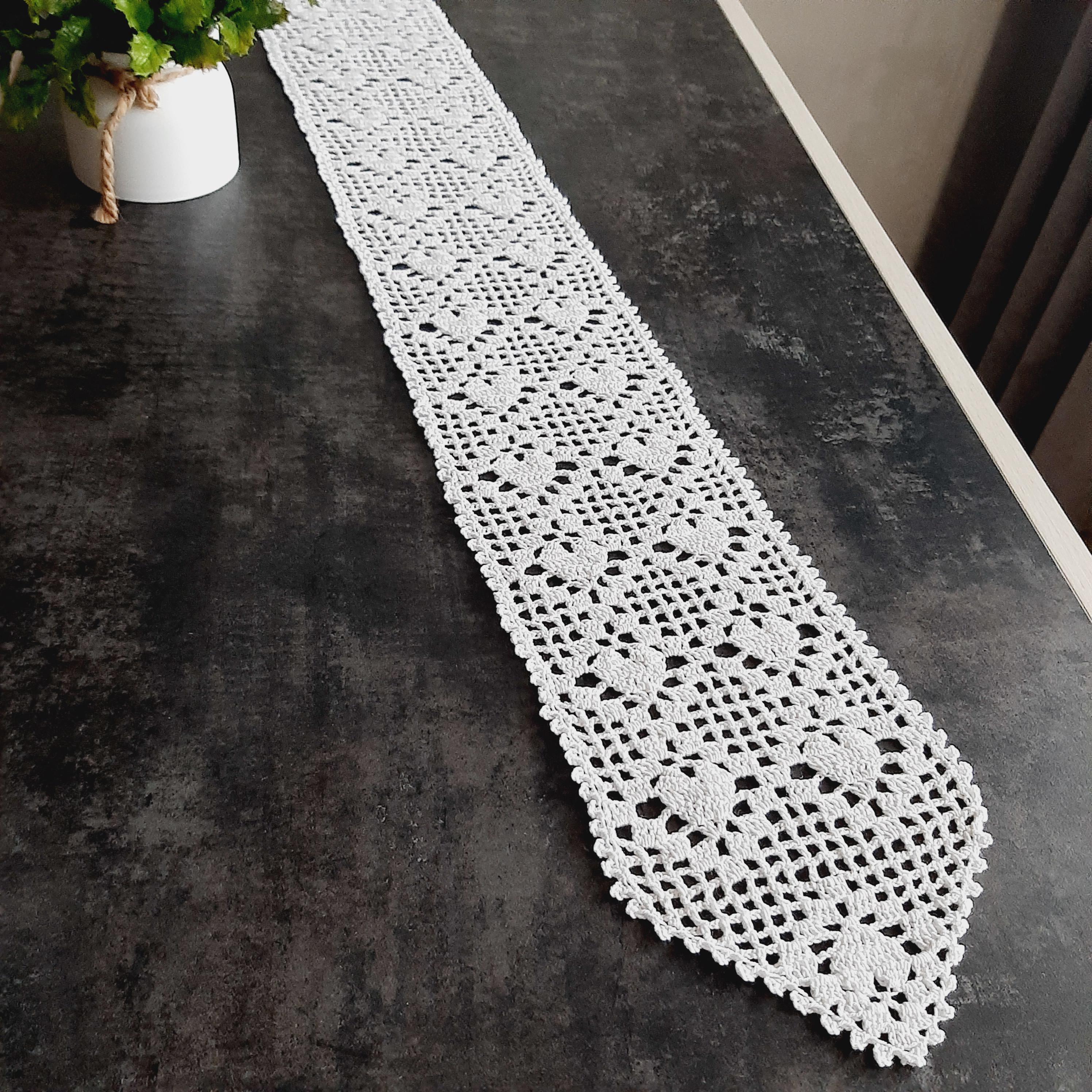 Crochet Table Runner Pattern PDF / Crochet Doily Pattern / Crochet ...