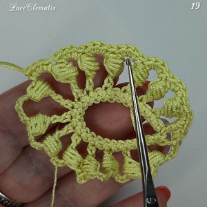 Crochet Leaf Pattern. Crochet Classic Leaf Tutorial. Crochet Foliage ...