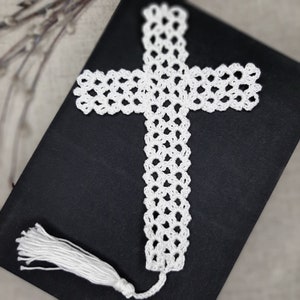 Crochet Cross Bookmark Pattern. Easy Crochet Pattern Easter Cross ...