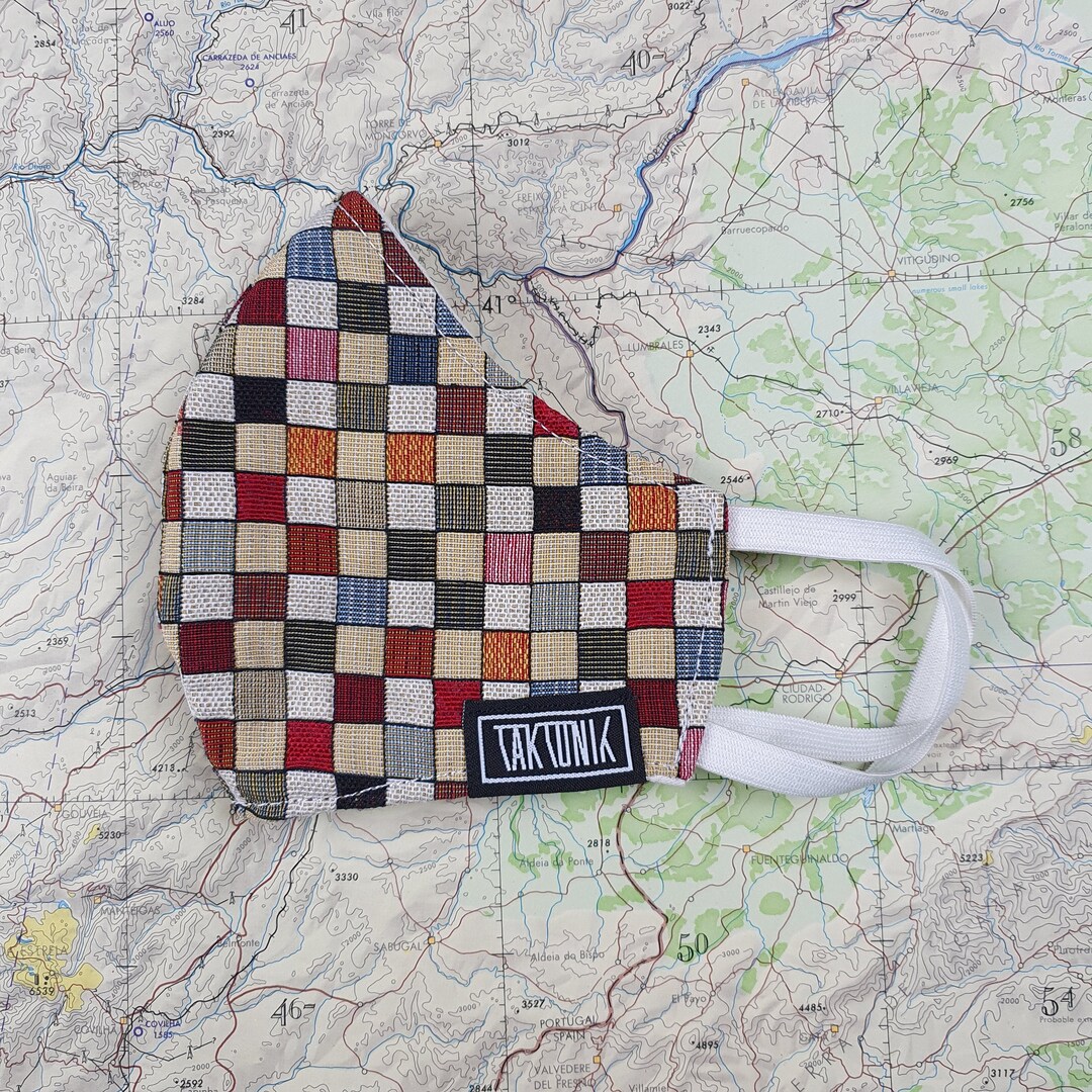 Face Mask Gobelin Checkered - Etsy