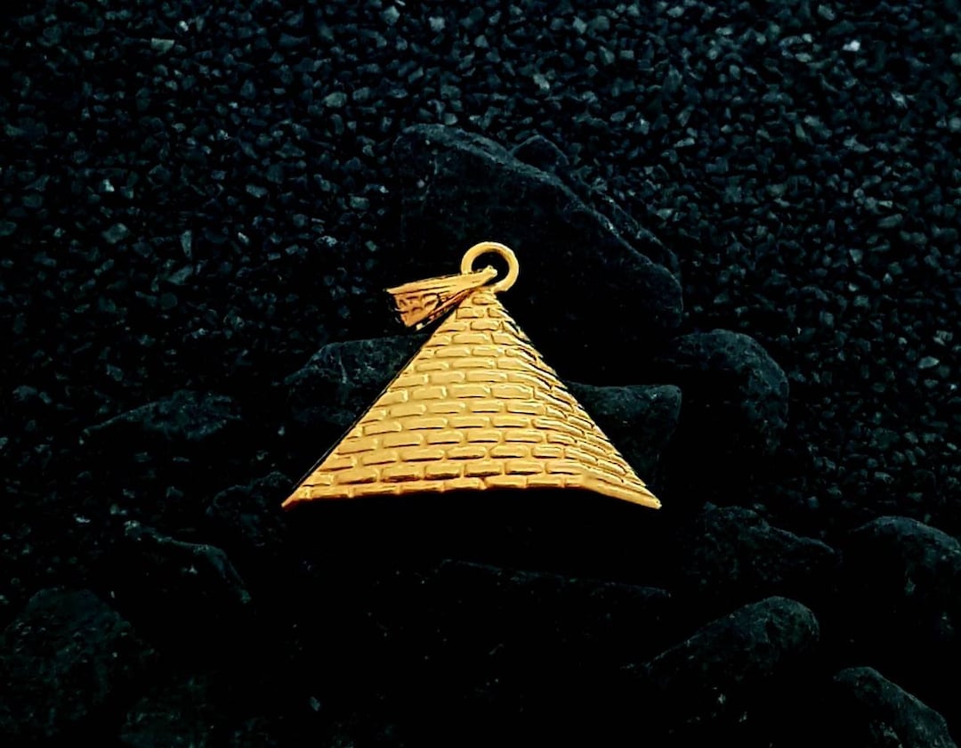 Gold Pyramid Necklace Giza Great Pyramid Necklace 14k Gold - Etsy