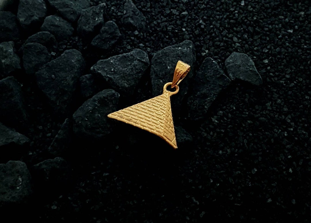 Small Egyptian Pyramid Necklace, 14k Gold Vermeil Over Sterling Silver ...