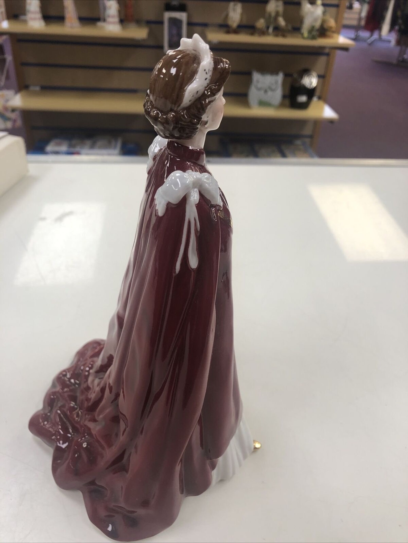 Royal Worcester Figurine in Celebration of Queen Elizabeth II 80th ...