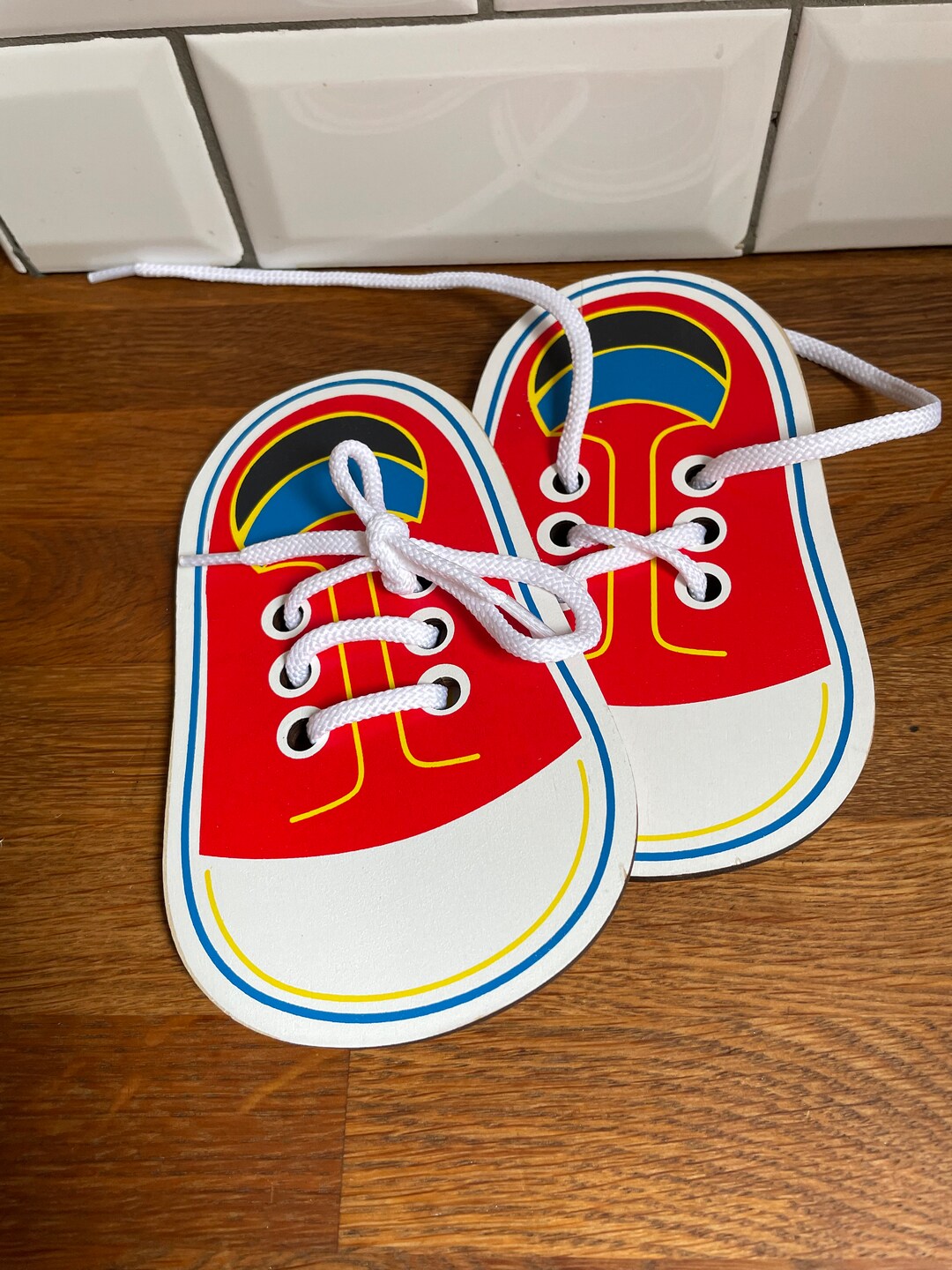 Montessori Wooden Shoelace Tying Boards - Etsy