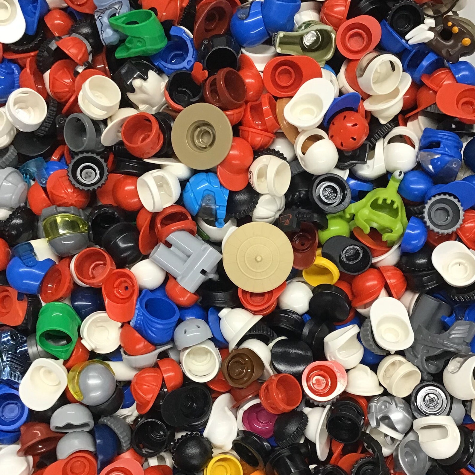 LEGO Choose Your Own Minifigure Body Parts! - 25 Parts per Order ...