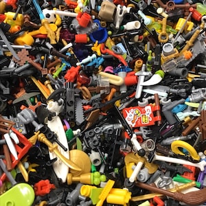 Lego Lot of 100 Minifigure Accessories Randomly Picked From HUGE ...