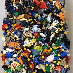 LEGO Lot of 50 Random Torsos, Heads, Legs & Hats! 200 Parts Total to ...