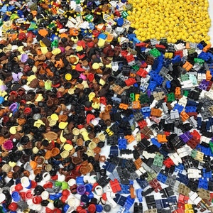 LEGO Build-your-own 50 Minifigures ~ Wedding Guestbook Special ~ Heads ...