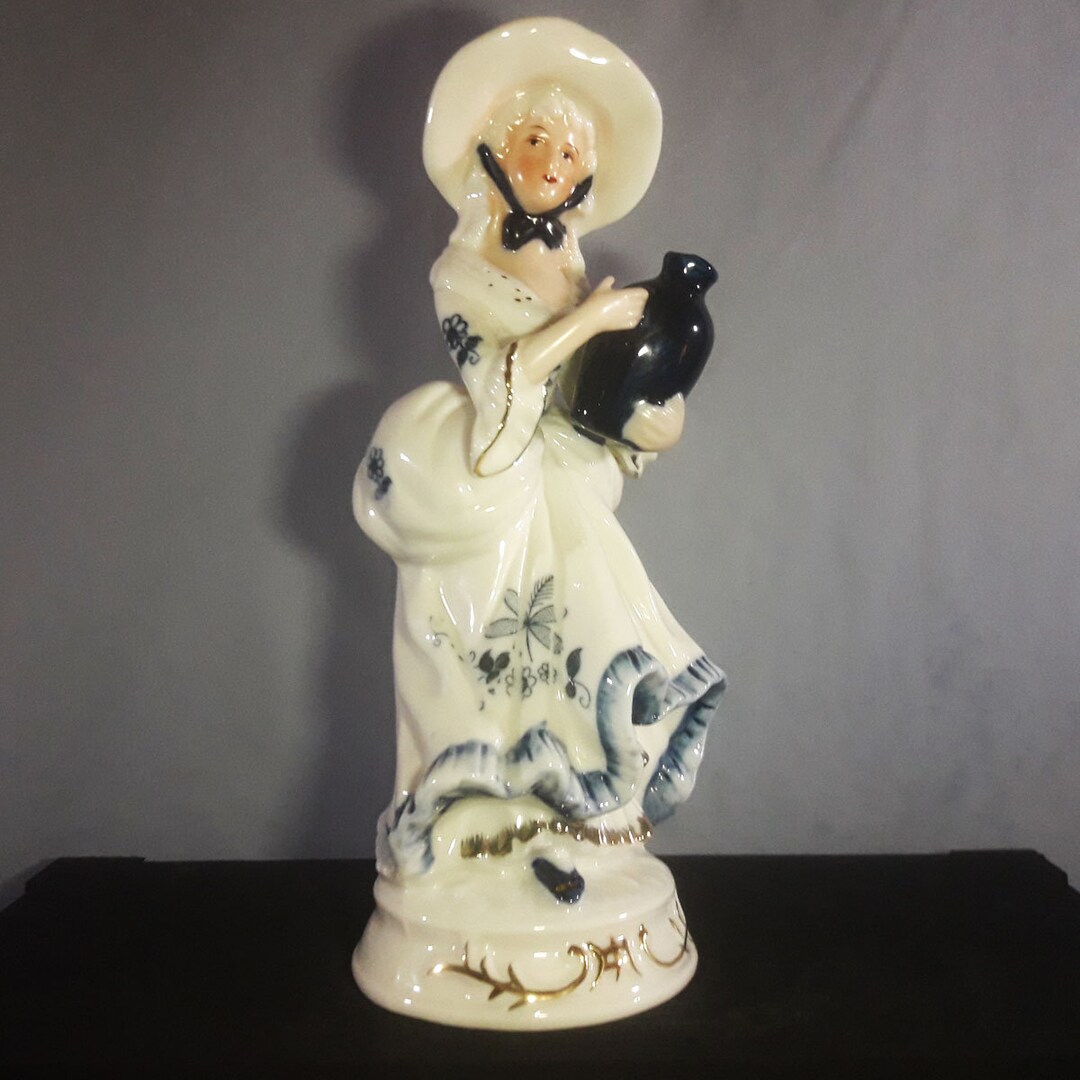 Blue and White Ceramic Lady Figurine, Home Decor, Ceramic Ornaments ...
