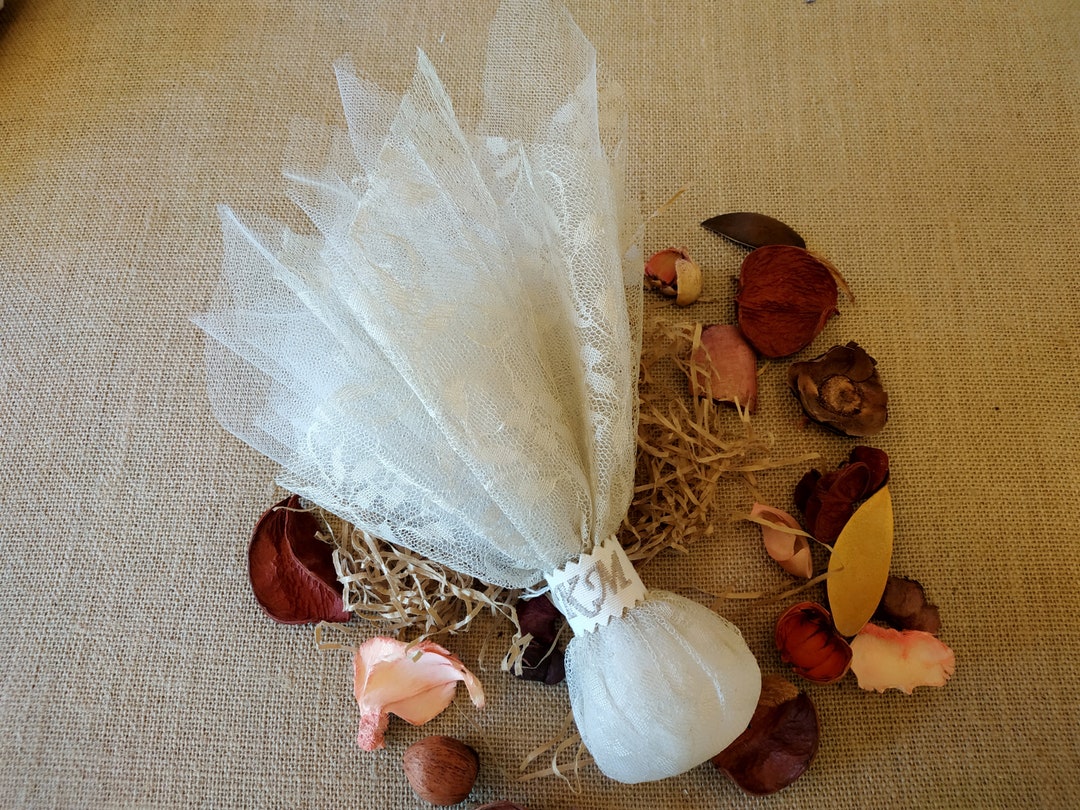 Handmade Lace Tulle Wedding Favor: Embroidered Bomboniere - Etsy