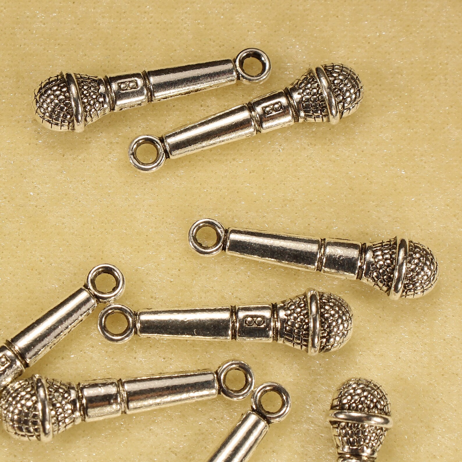 Microphone 27mm Antique Silver Tone 3D Music Charms 0786 | Etsy