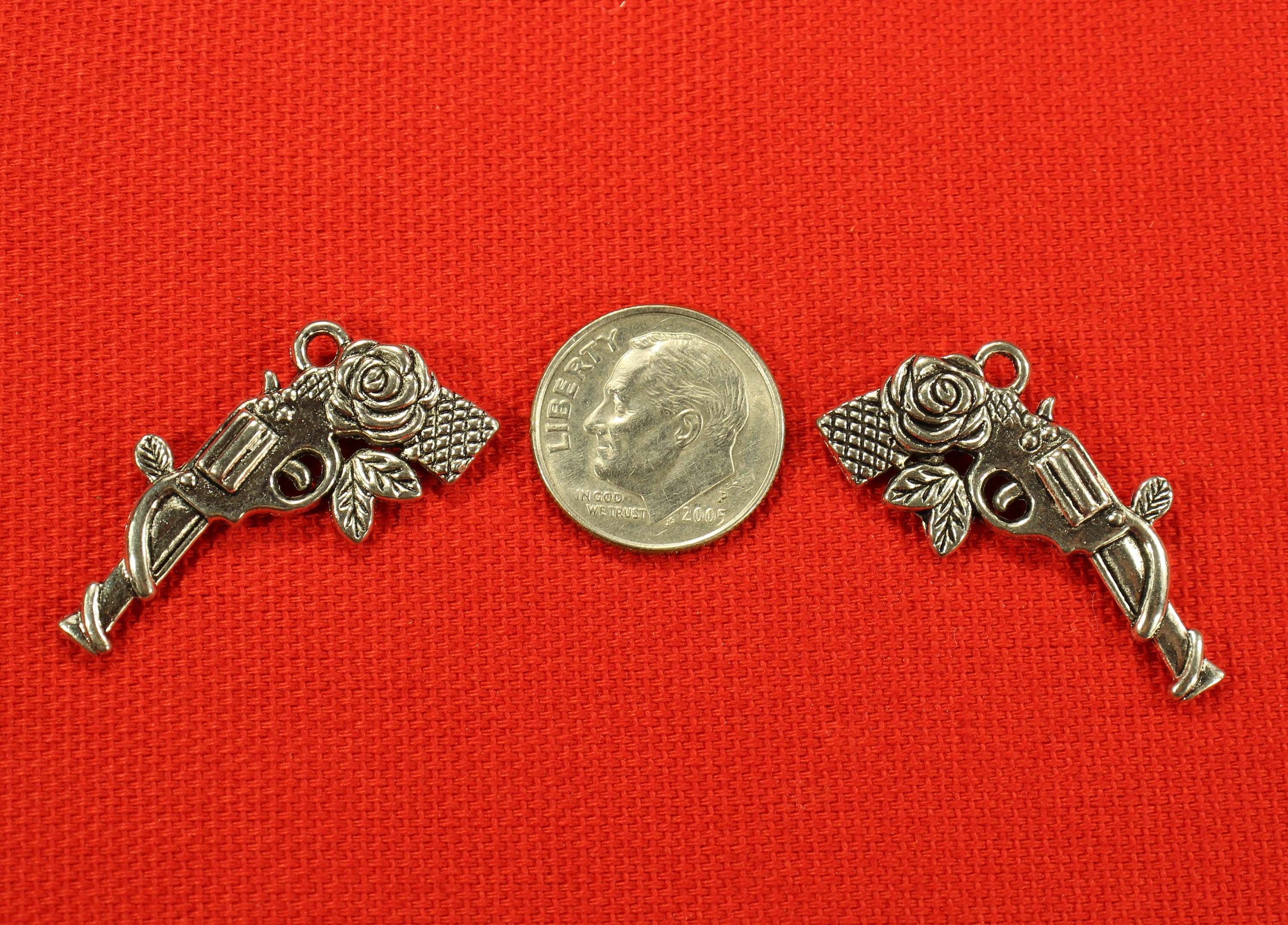 Handgun With Rose and Vines 30mm Antique Silver Tone Double Sided ...