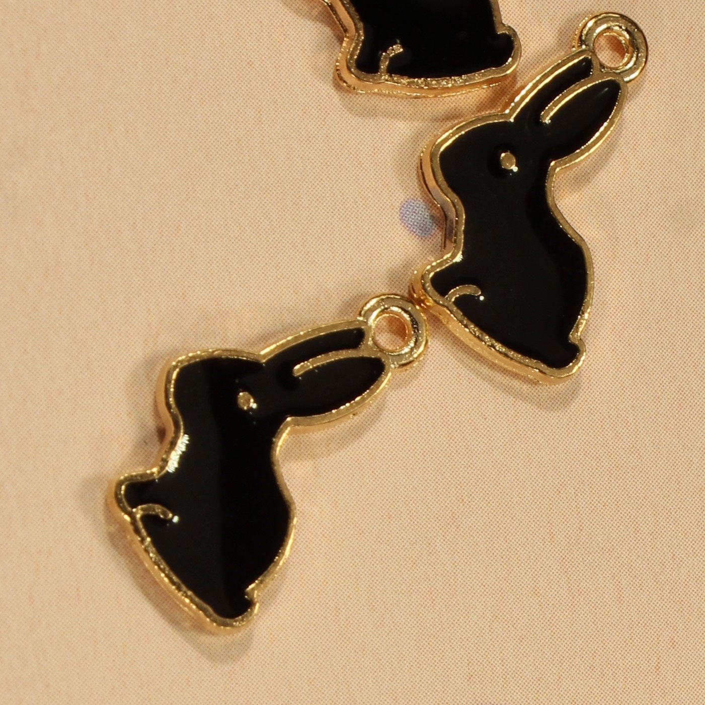 Rabbit 17mm Gold Plated and Black Enamel Single Sided Garden Animal ...