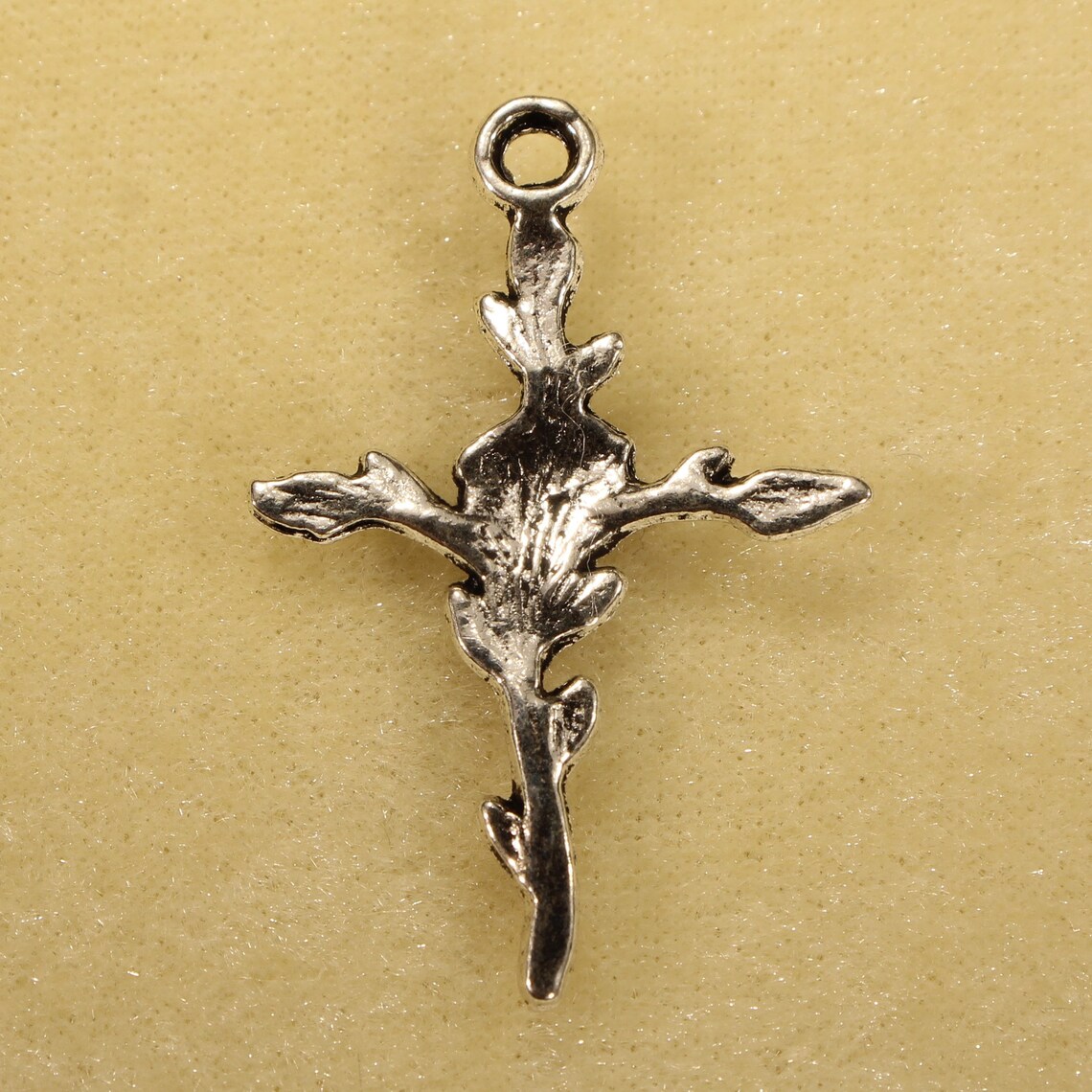 Cross 35mm With Rose Vine Antique Silver Tone Single Sided 2D - Etsy