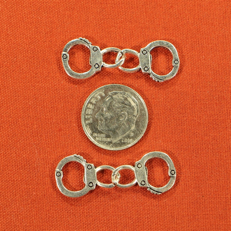 Handcuffs Connector 32mm Antique Silver Tone Double Sided Charms - 0246 ...