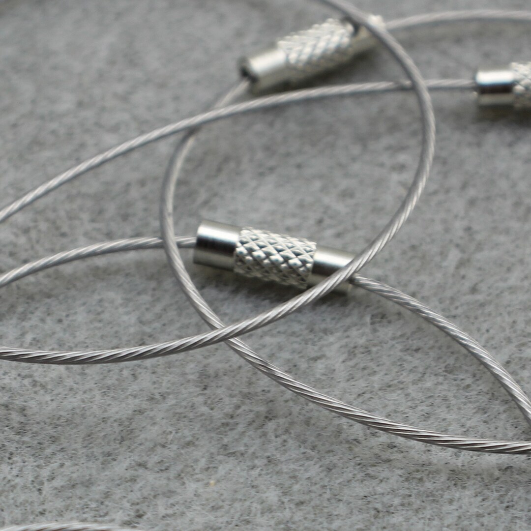 6 5/8" Stainless Steel Memory Wire With 13mm Screw Clasp Small Charm ...