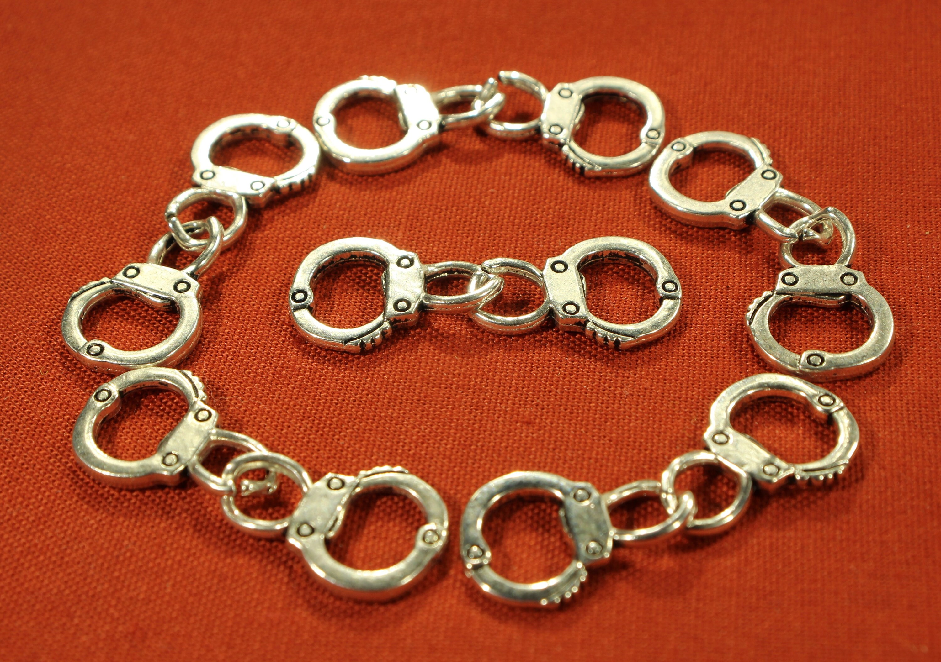 Handcuffs Connector 32mm Antique Silver Tone Double Sided Charms - 0246 ...