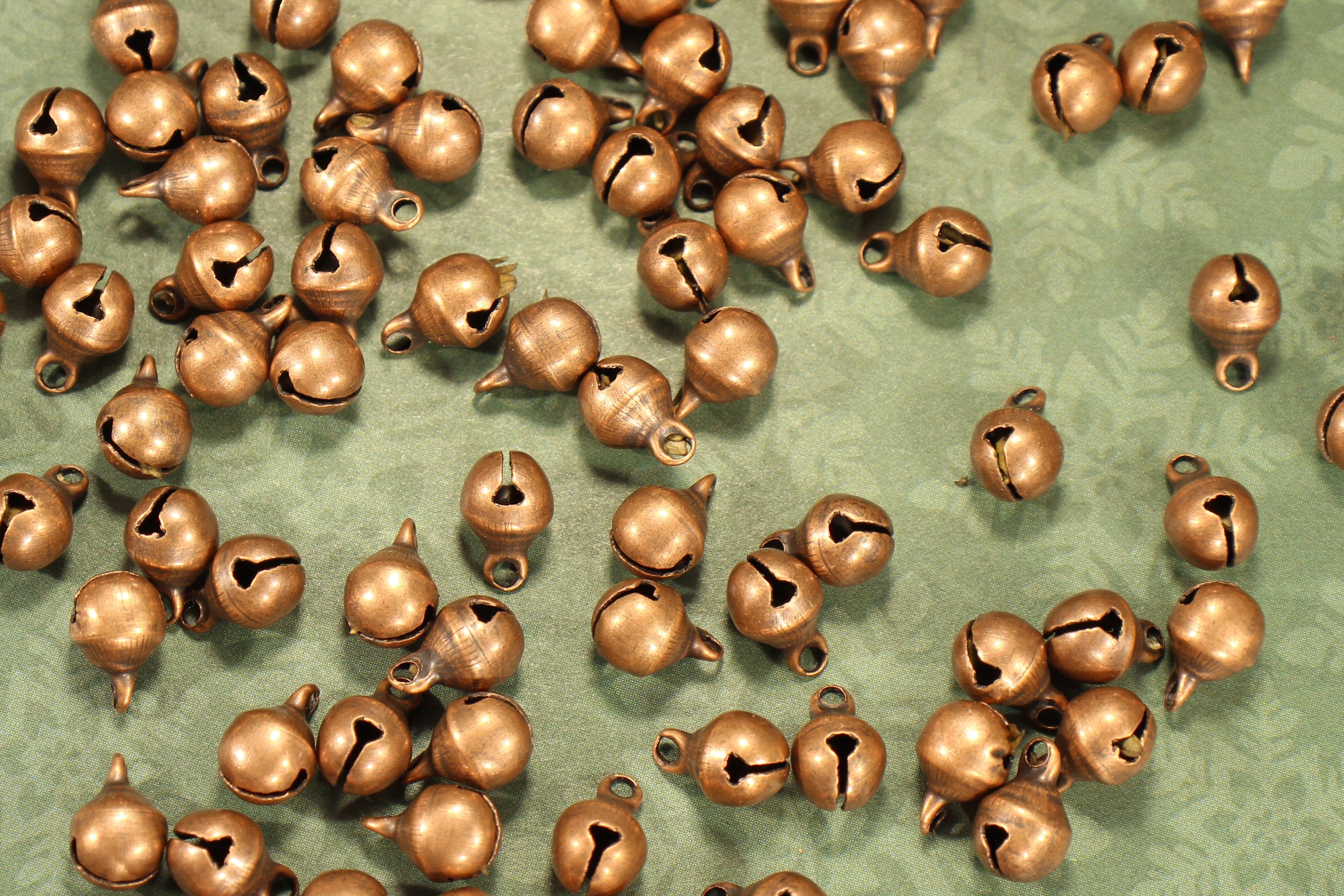 Jingle Bells 6mm Antique Copper Tone 3D Holiday Charms 0750 - Etsy ...