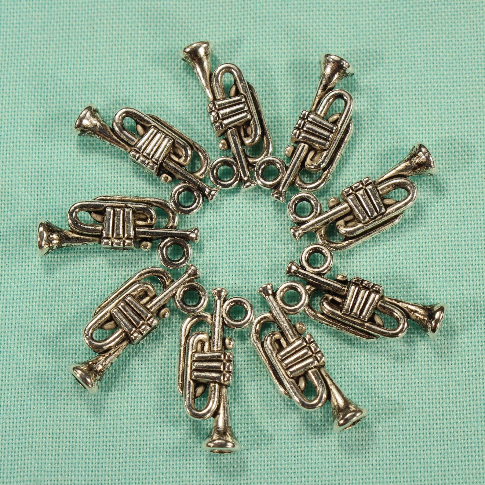 Trumpet 18mm Antique Silver Tone 3D Music Charms - 0708 - Etsy