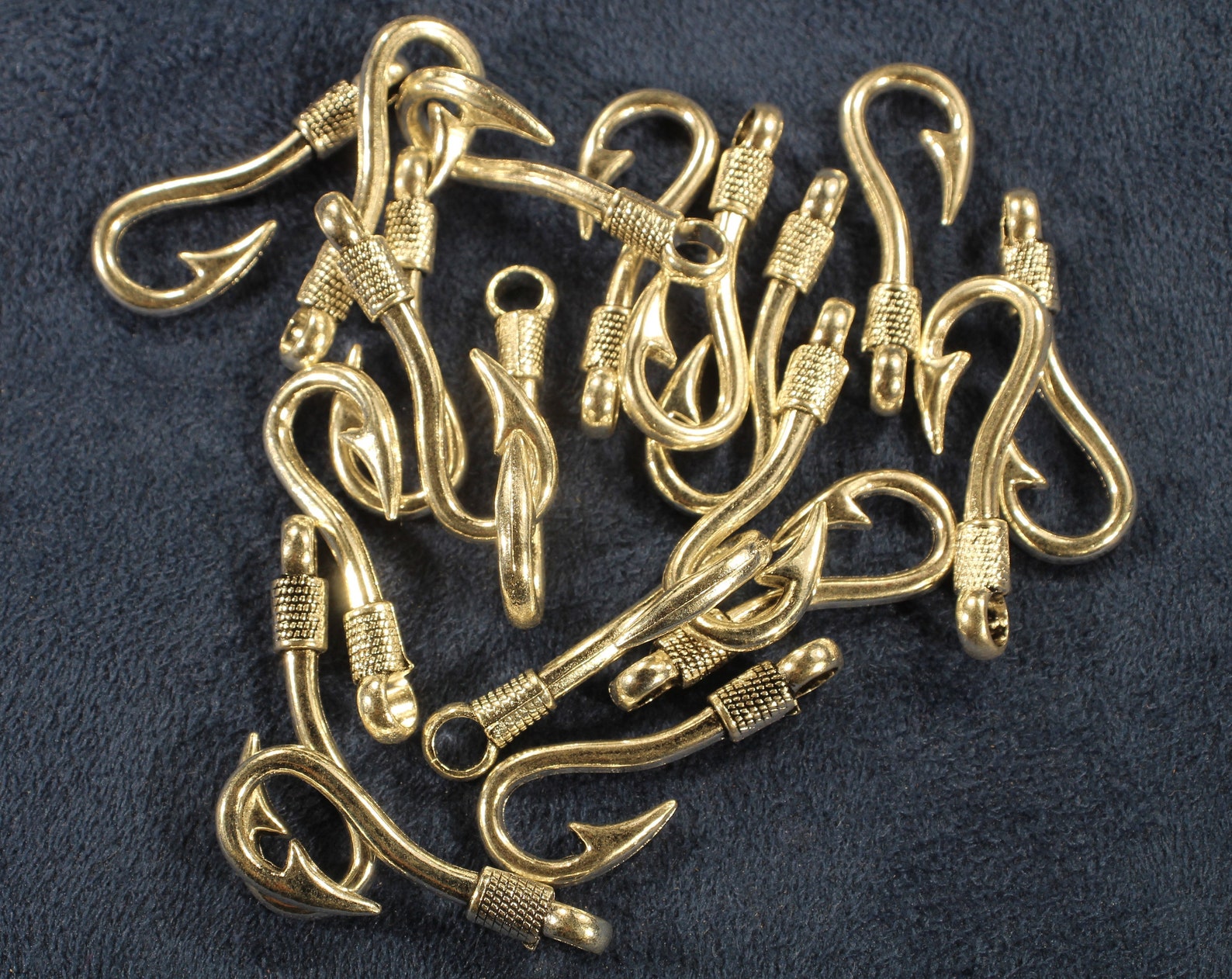 Fish Hook 36mm Antique Silver Tone 3D Ocean Fishing Nautical - Etsy