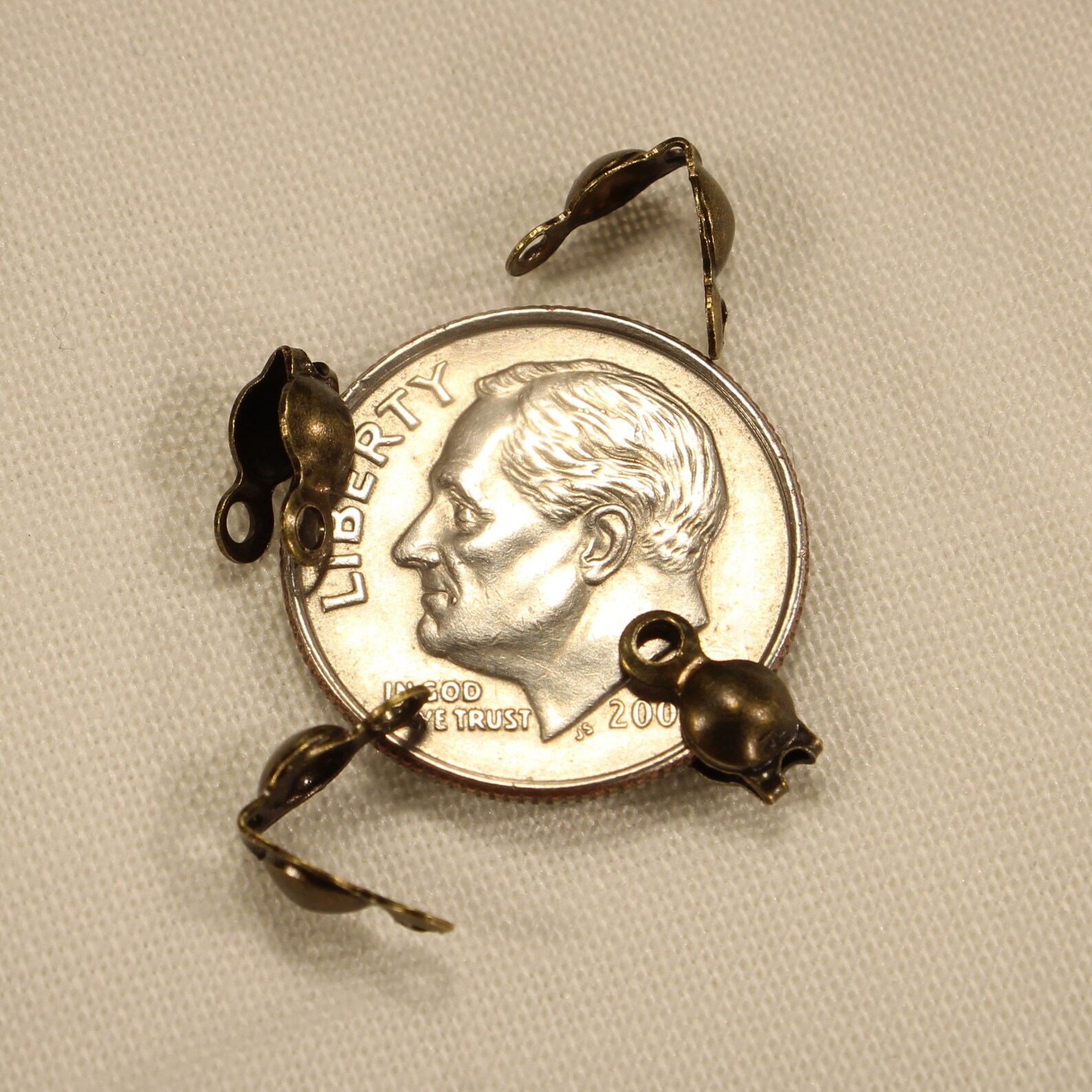 Knot Cover 8mm Antique Bronze Tone Iron Based Clamshell Style With Two ...