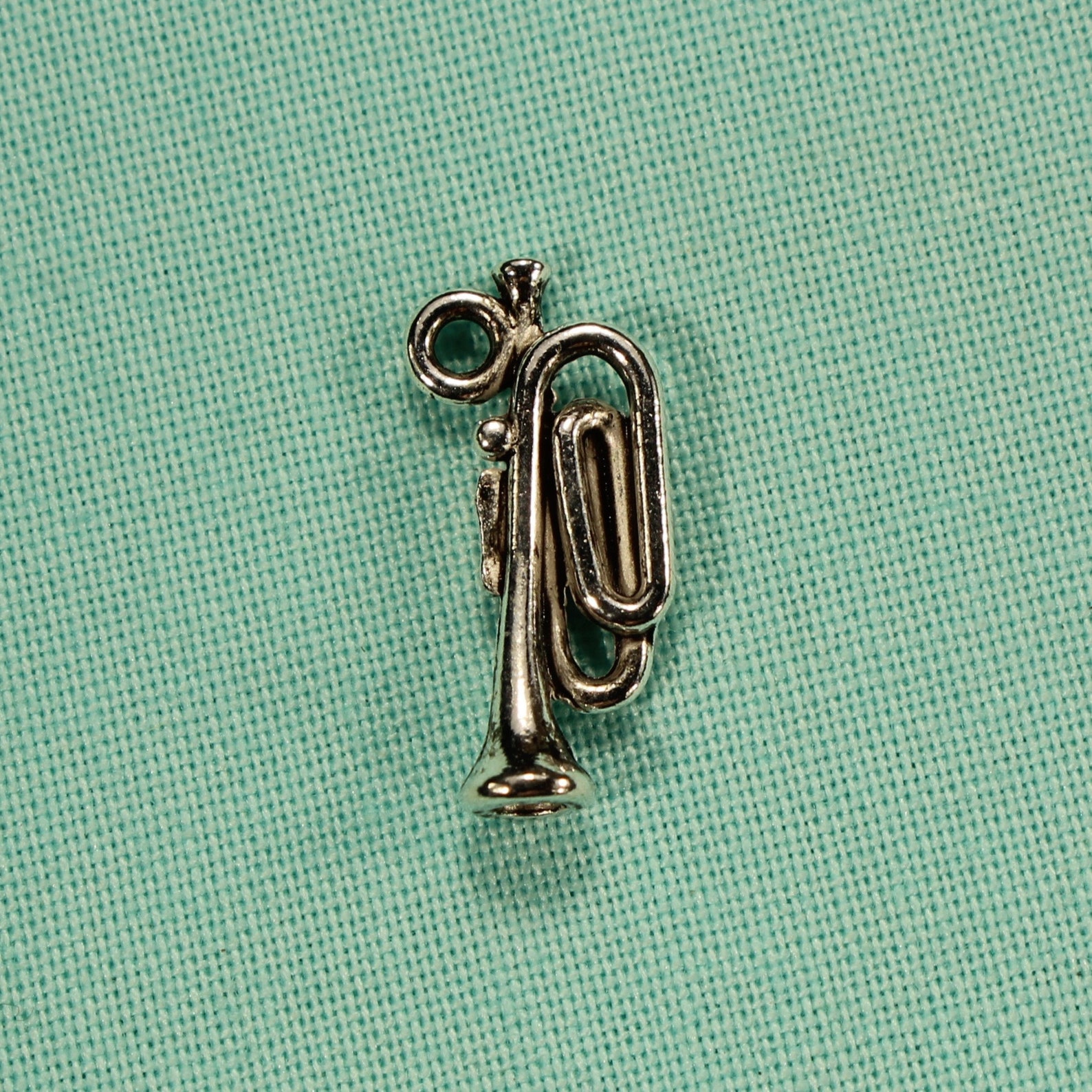 Trumpet 18mm Antique Silver Tone 3D Music Charms - 0708 - Etsy