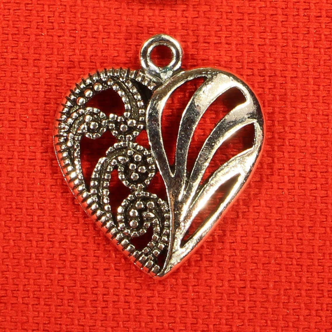 Heart 22mm Paisley and Striped Die Cut Pattern Design Antique - Etsy