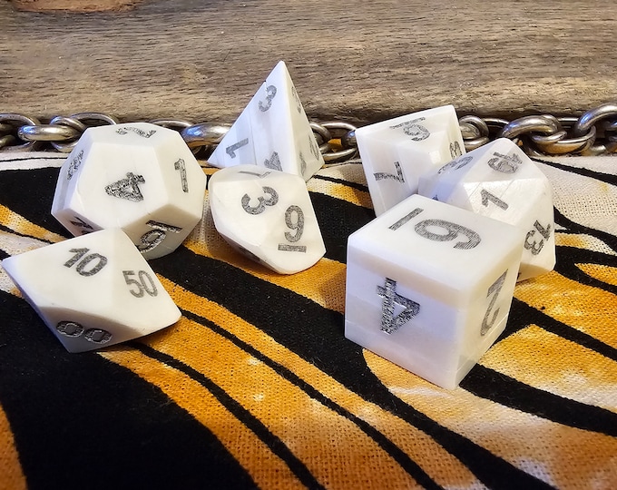 Buffalo Bone Dice, DND Dice Set, Dice Gift, Dungeons and Dragons Dice ...