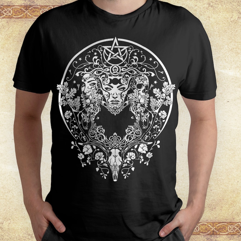 Crone Goddess Shirt - Etsy UK