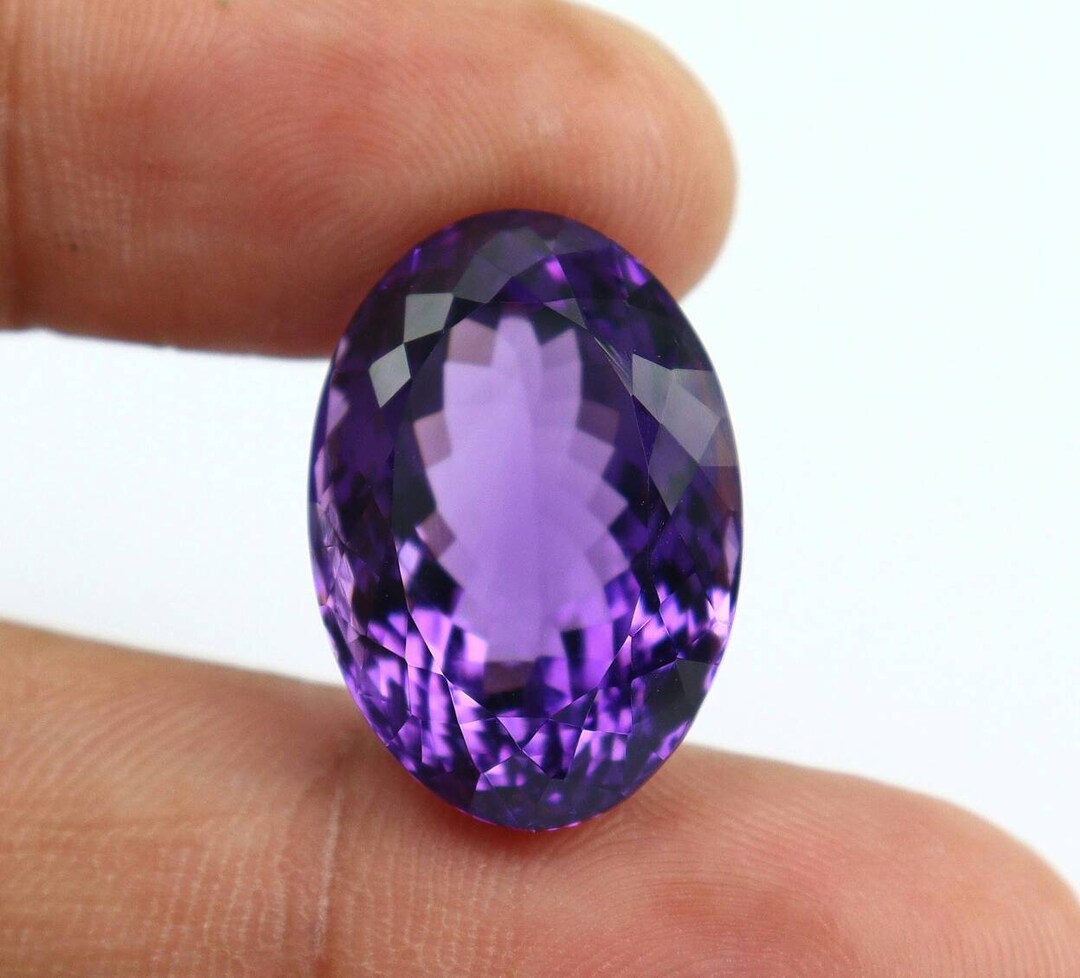 Super Fine Quality Natural Amethyst Faceted Oval.24 Carat.spectacular ...