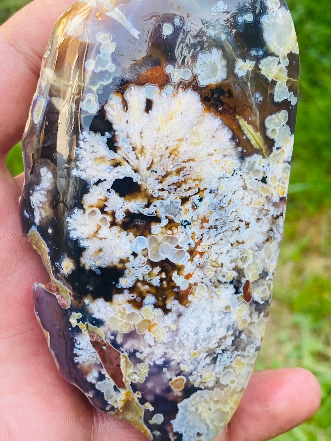 Natural plume agate specimen- Beautiful home decor or crystal ...