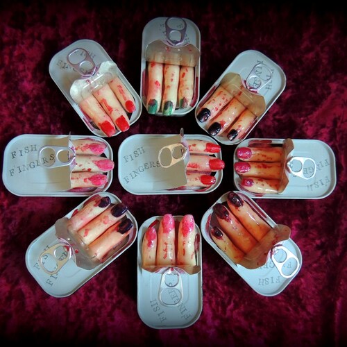 Collectibles Creepy Spooky Horror Prop Gumball Machine Gobstopper ...