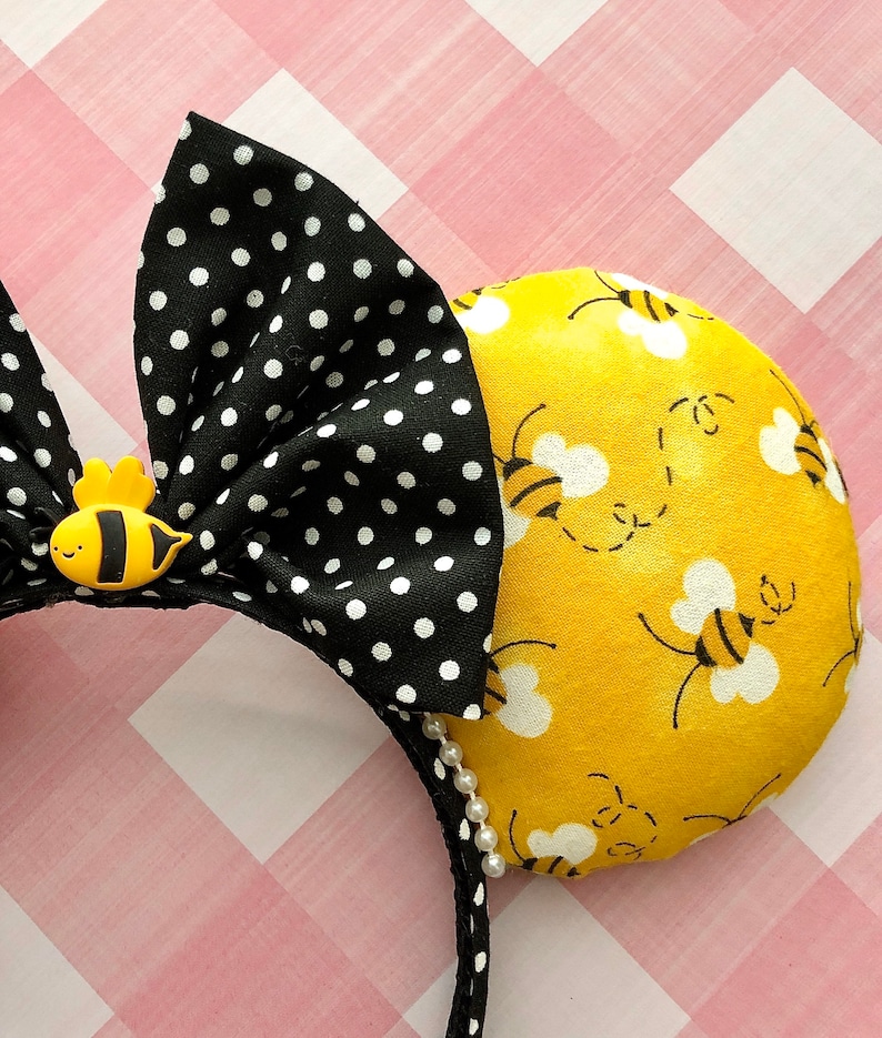 Bumble Bee Winnie the Pooh Inspired Minnie Mouse Ears. - Etsy