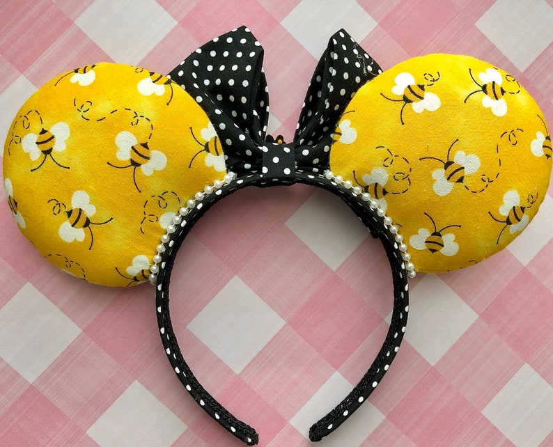 Bumble Bee Winnie the Pooh Inspired Minnie Mouse Ears. | Etsy