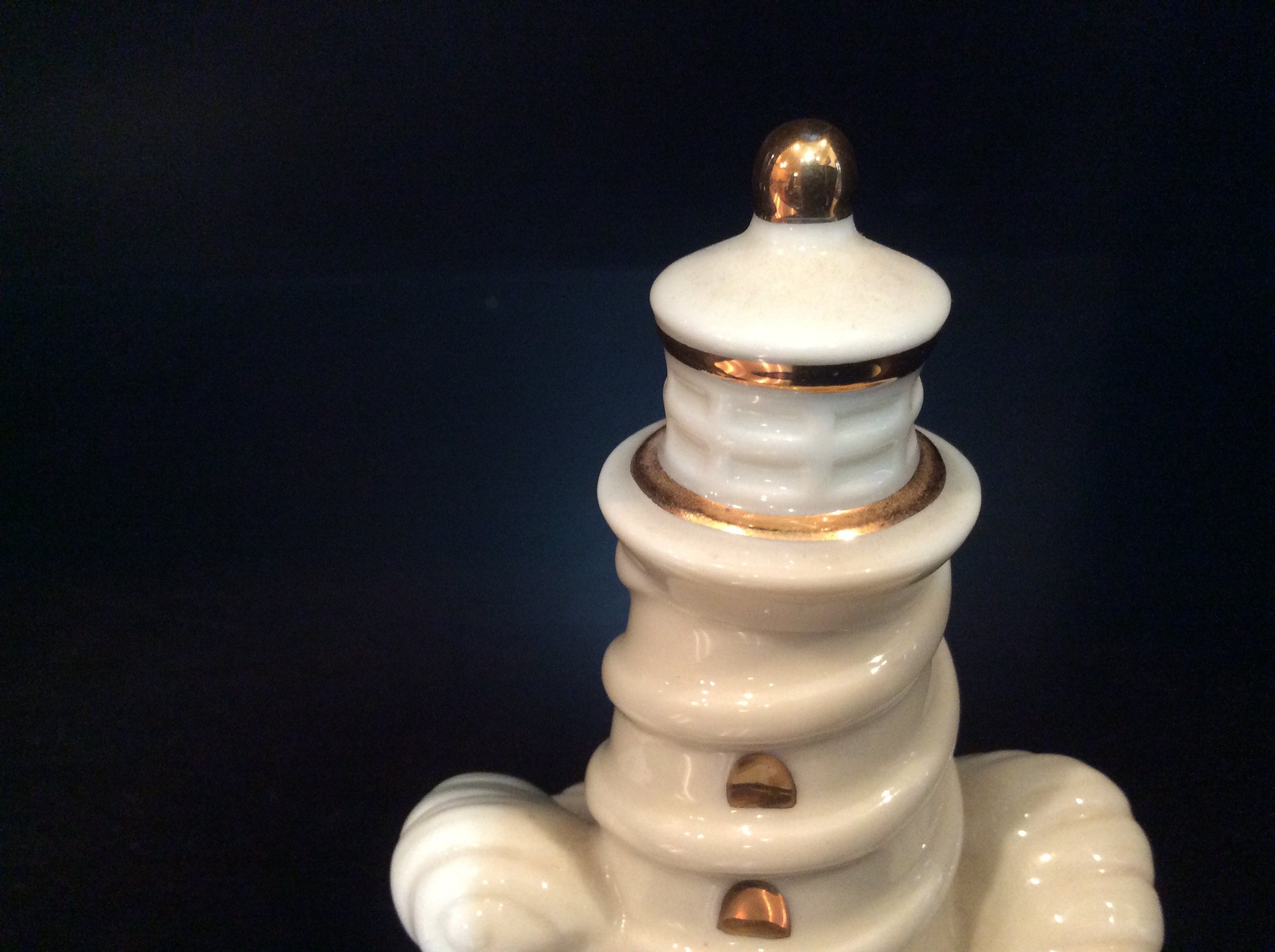 Lenox Classic Ivory Collection Lighthouse With Waves, 24K Gold, Classic ...