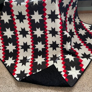 Stunning Black, White and Red Star Quilt - Etsy