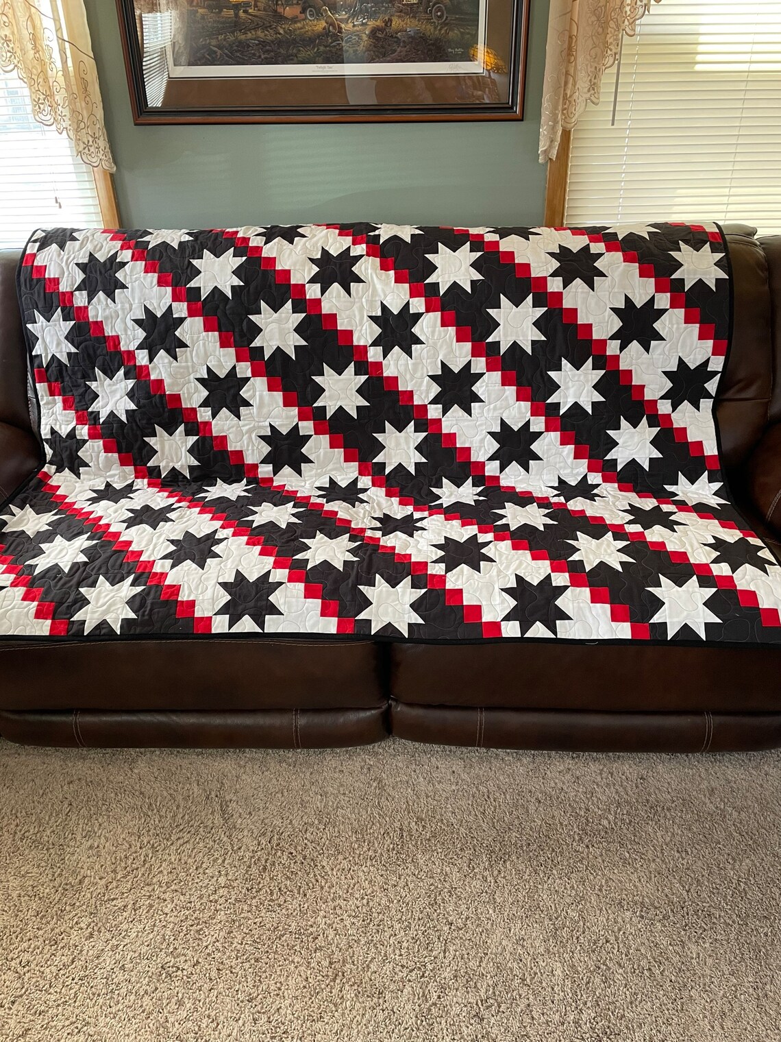 Stunning Black, White and Red Star Quilt - Etsy