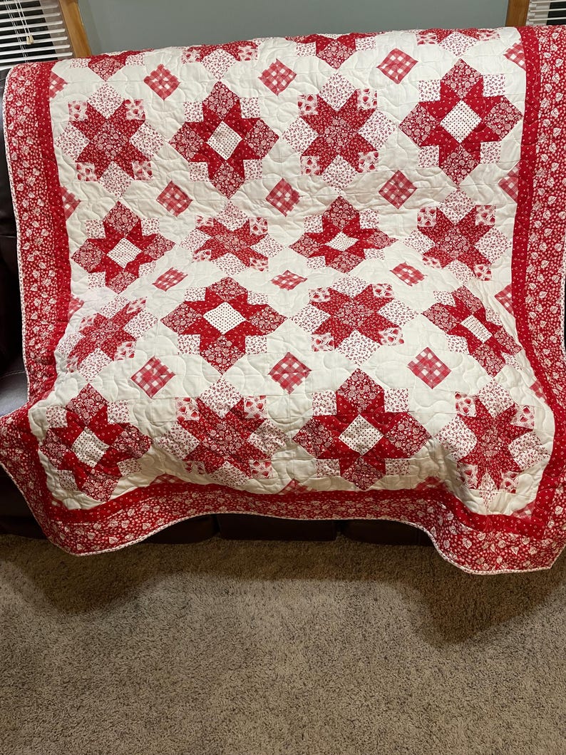 Pretty Red and White Quilt for Sale - Etsy