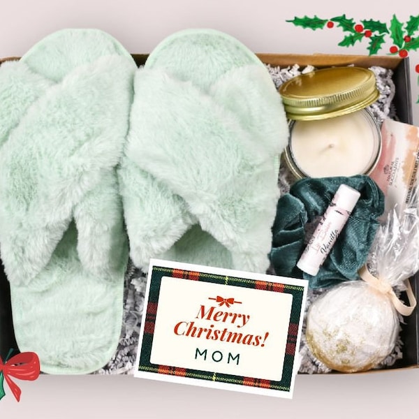 Christmas Gifts for Mom - 60+ Gift Ideas for 2024