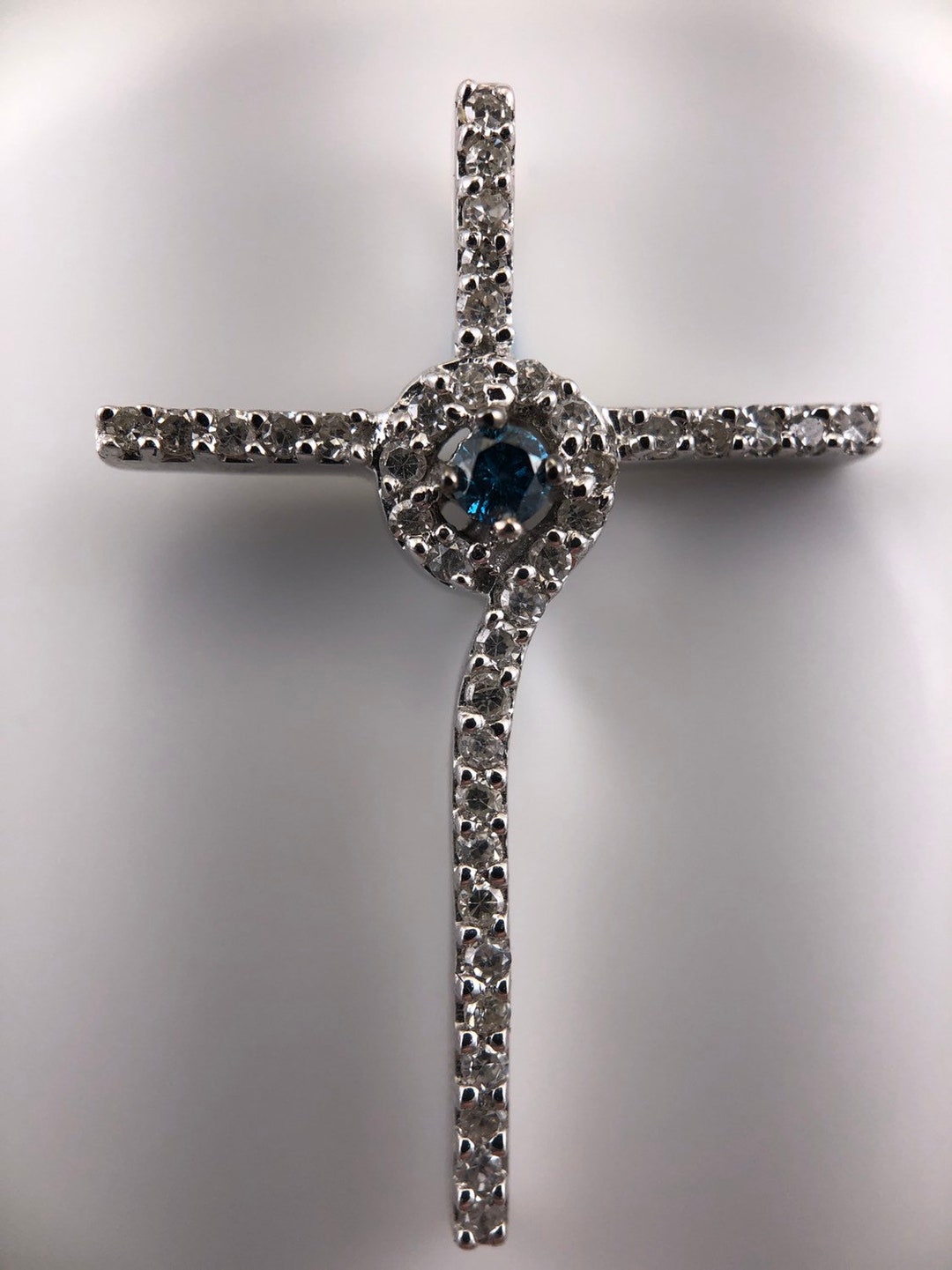 Blue Diamond Cross Pendant - Solid 14k White Gold - Etsy