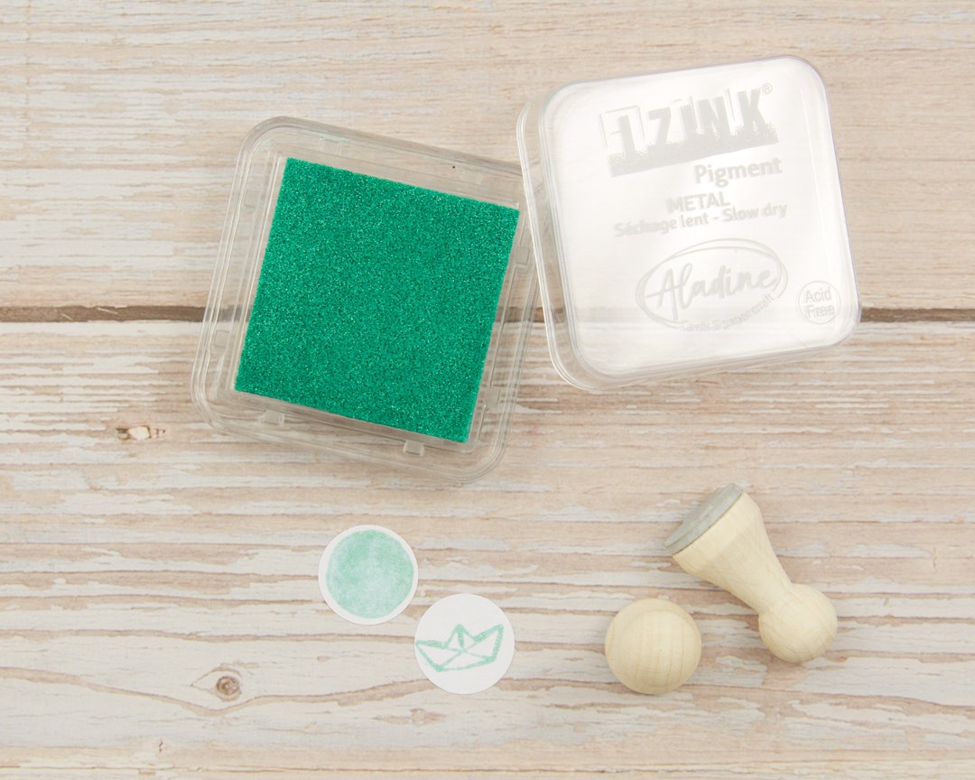 Ink Pad Light Green Metallic// Pigment Ink Pad Aladine Izink metal ...
